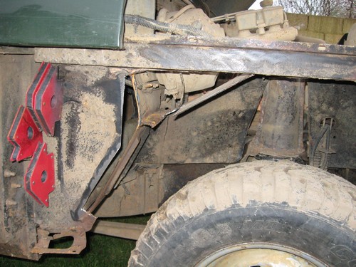 A couple of typical Range Rover rust repairs - Range Rover Forum ...