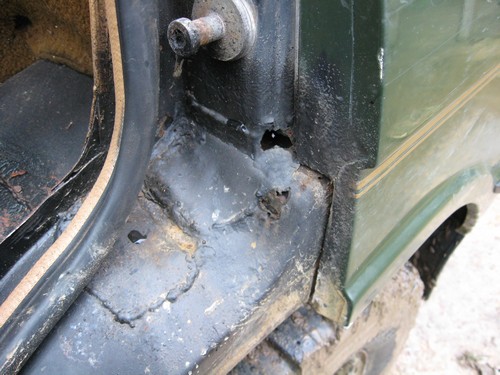 A couple of typical Range Rover rust repairs - Range Rover Forum ...