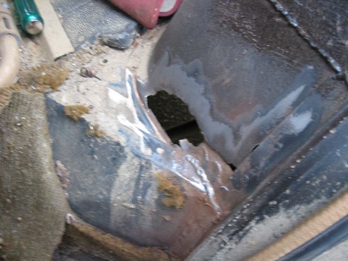 A couple of typical Range Rover rust repairs - Range Rover Forum ...